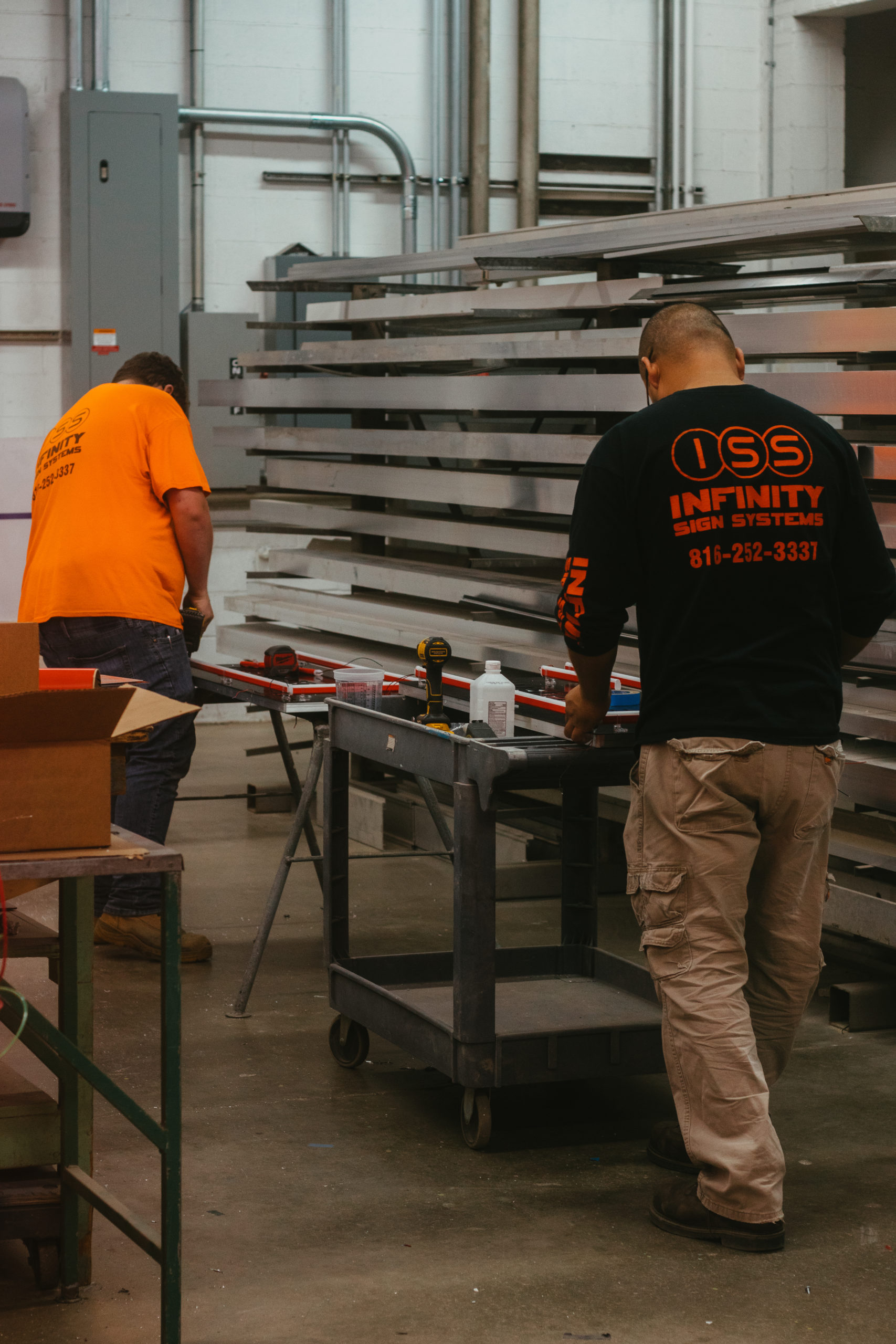 About Infinity Signs | Locally Owned | Infinity Signs of Kansas City